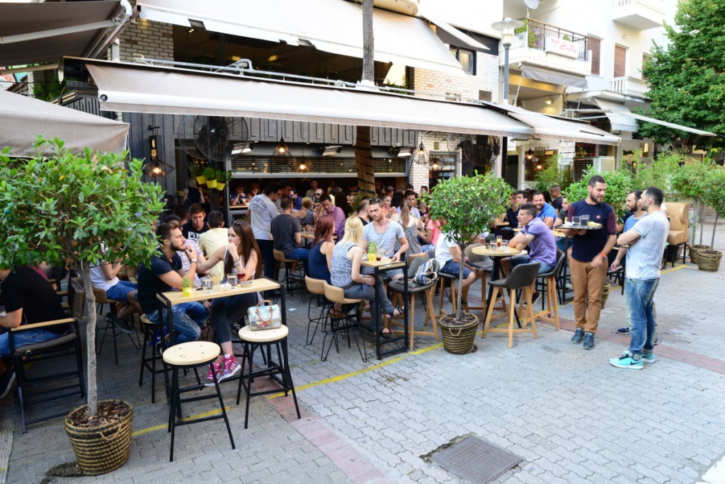 Κρήτη: Ακριβός καφές μετά το άνοιγμα της εστίασης - Αυξήσεις τιμών και ...