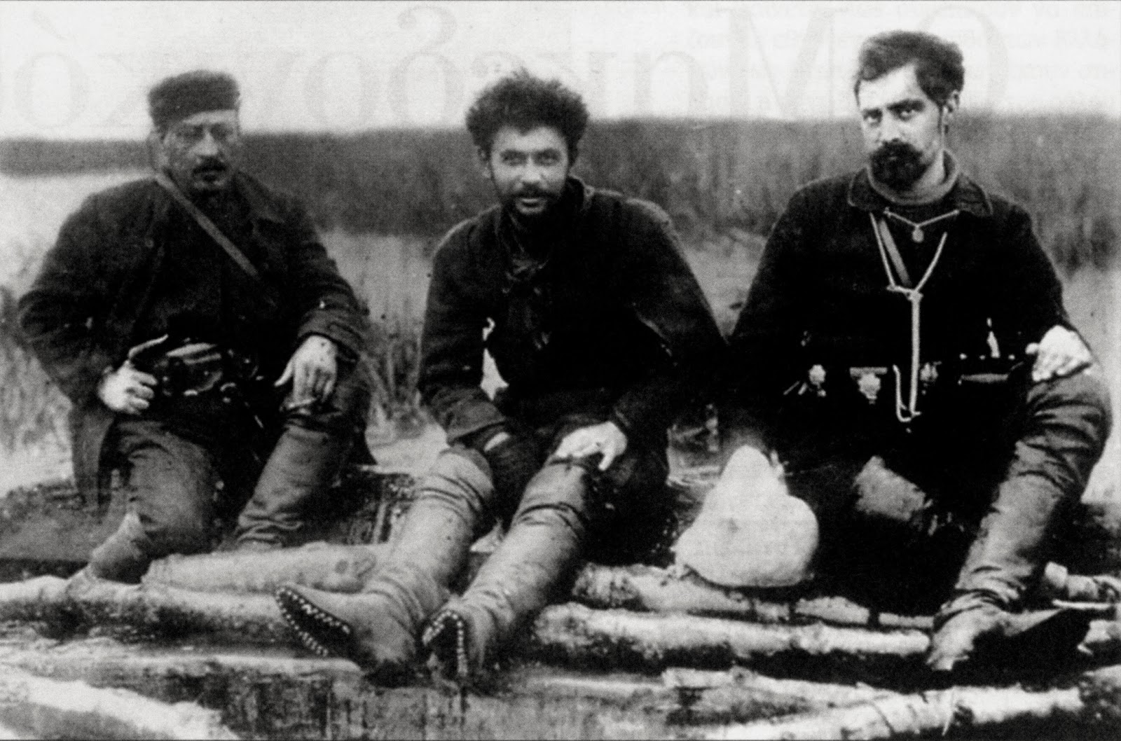 7 Ιουνίου 1907: Ο Εθνομάρτυρας Τέλλος Άγρας απαγχονίζεται από τους ...
