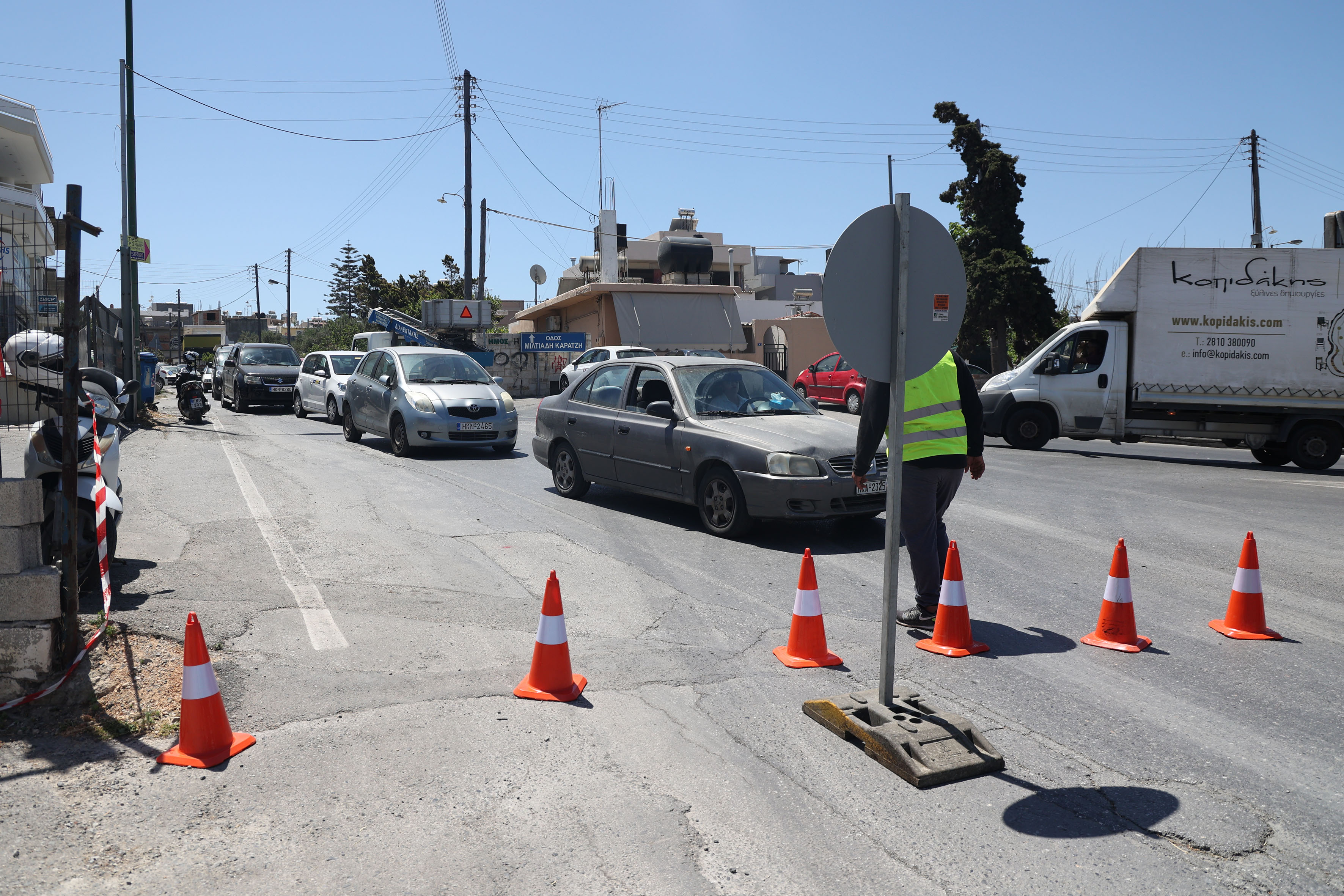 Ηράκλειο: Οδηγός επιβίωσης για να αποφύγετε την ταλαιπωρία στους ...