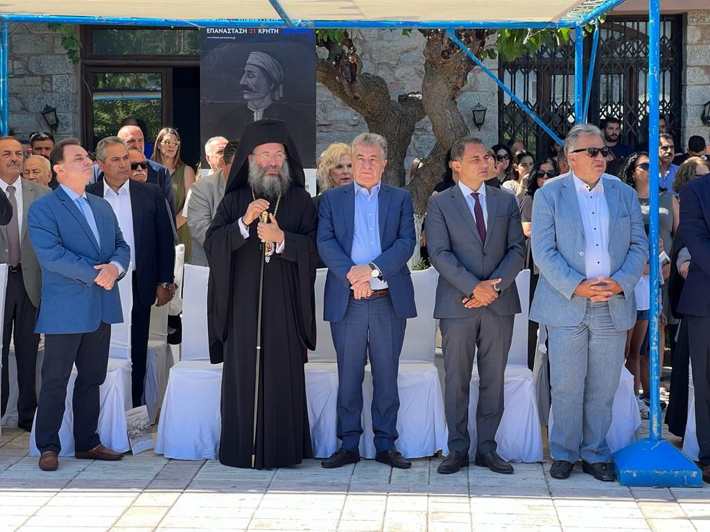Σταύρος Αρναουτάκης: Τιμή και δόξα στους ήρωες για την Ελευθερία ...