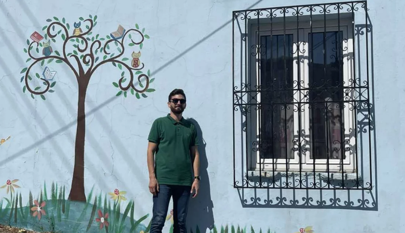 Κρήτη: Ο "Δάσκαλος της χρονιάς" που μεταμόφωσε ένα ολόκληρο σχολείο ...