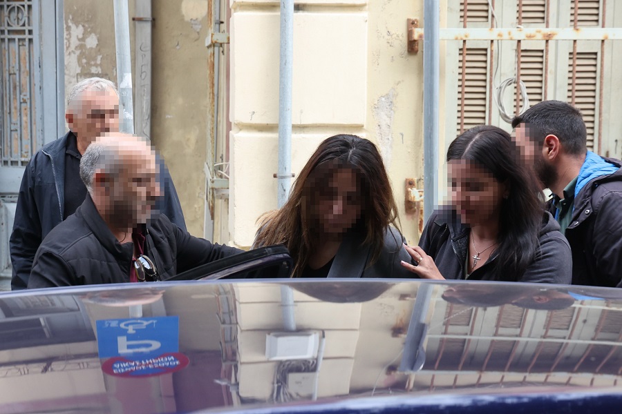 Κρήτη - Επίθεση με καυστικό υγρό: «Ήμουν σε άμυνα» λέει η 38χρονη μέσα ...