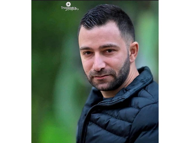 Οι γειτονιές που μοσχοβολούν και τα "κλεμμένα" χρόνια... | ekriti.gr