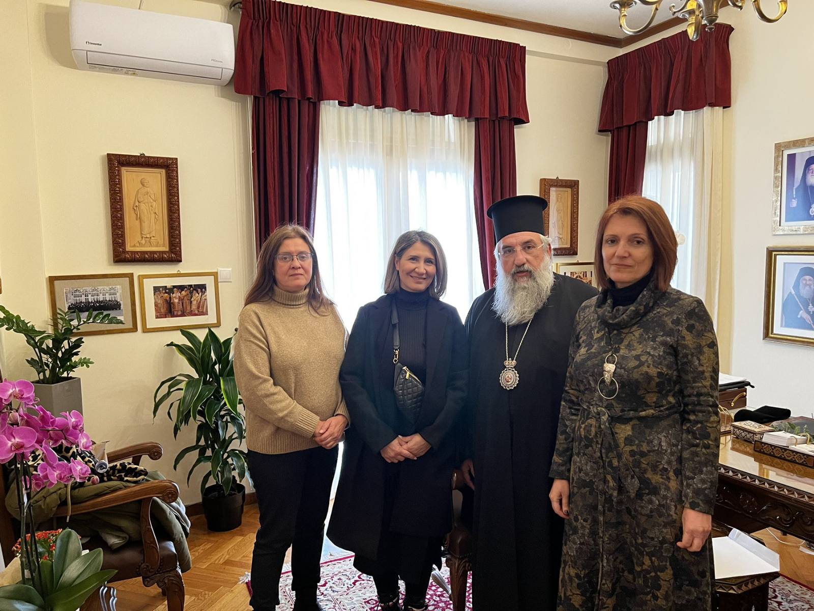 Αρχιεπίσκοπος Κρήτης Ευγένιος: Στο πλευρό των εργαζομένων στο ...