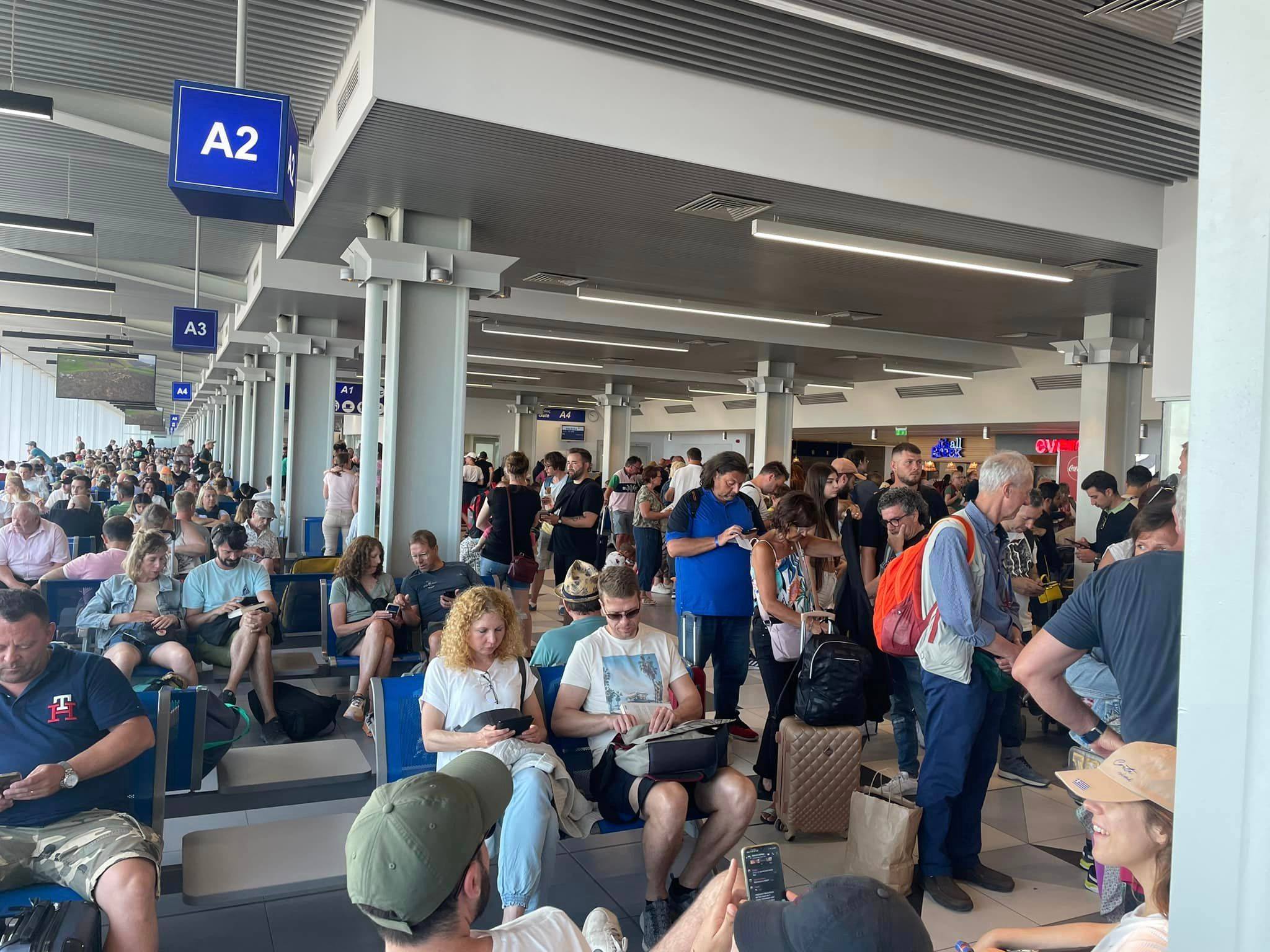 Ηράκλειο: "Πέταξε" και τον Σεπτέμβριο το αεροδρόμιο - "Η καλύτερη ...