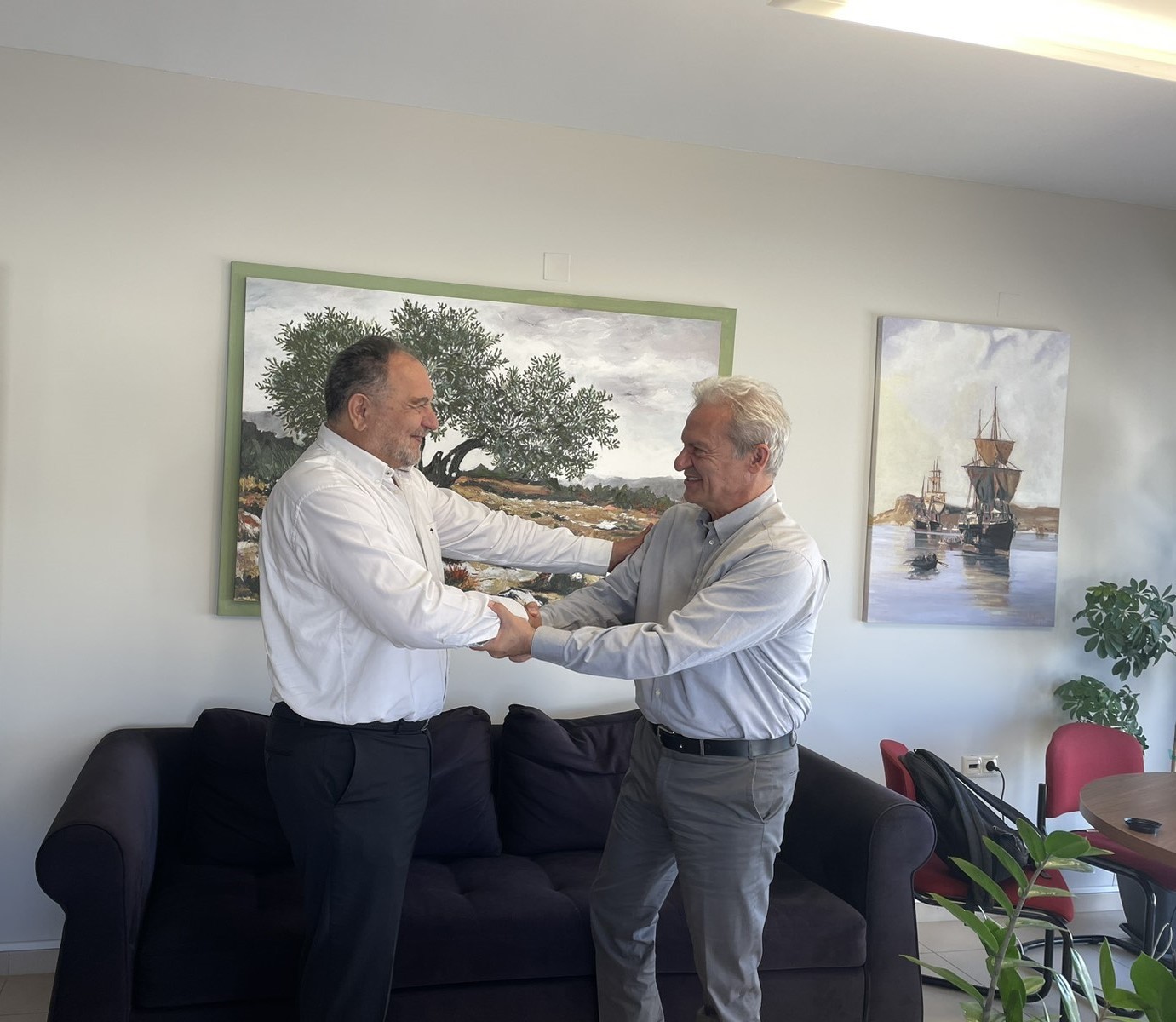 Π.Ε.Δ. Κρήτης: Σε πολύ καλό κλίμα η συνάντηση Γιάννη Κουράκη με τον ...