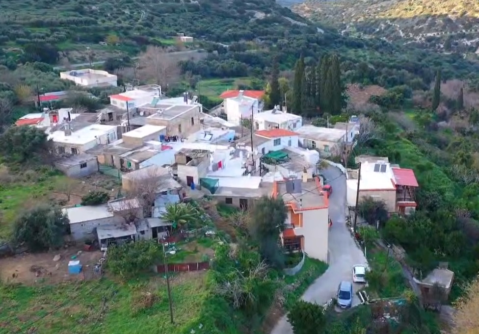 Ζου: Το μικρό χωριουδάκι της Κρήτης και οι πηγές του (βίντεο) | ekriti.gr