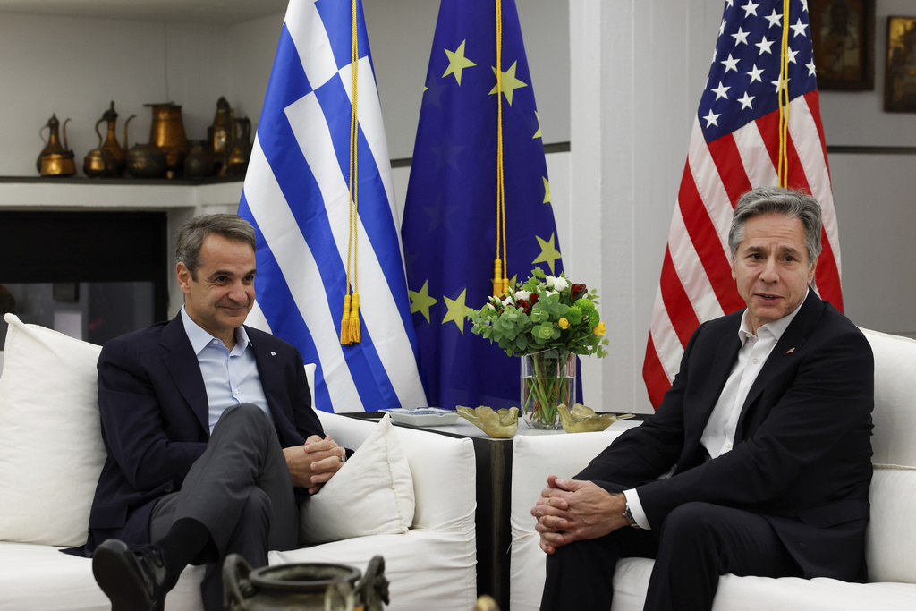 Χανιά: Στην οικία Μητσοτάκη στα Χανιά ο Αντονι Μπλίνκεν - Σε εξέλιξη η ...