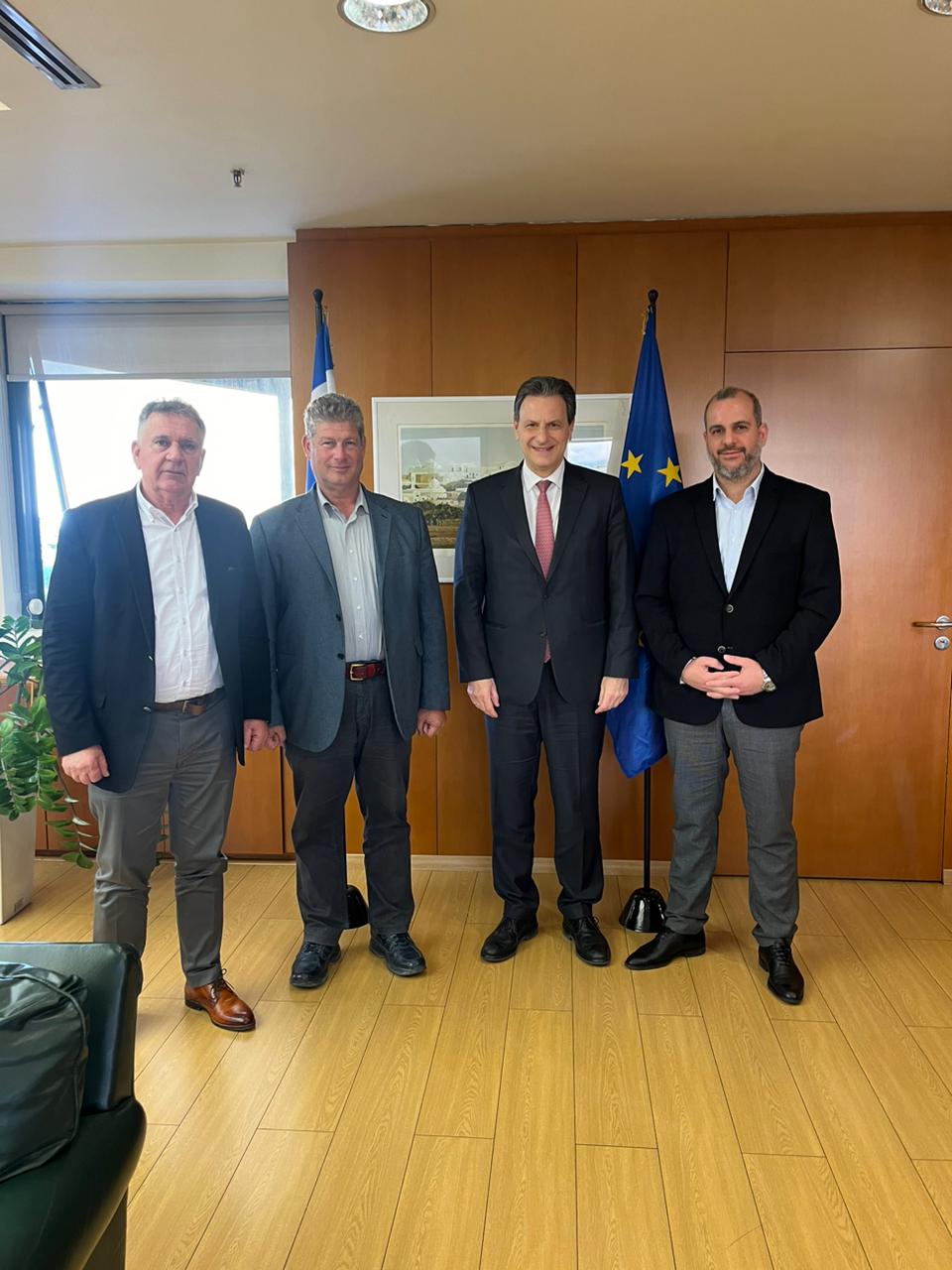 Επιμελητήρια Κρήτης: Συνάντηση με τον Υπουργό Περιβάλλοντος & Ενέργειας ...