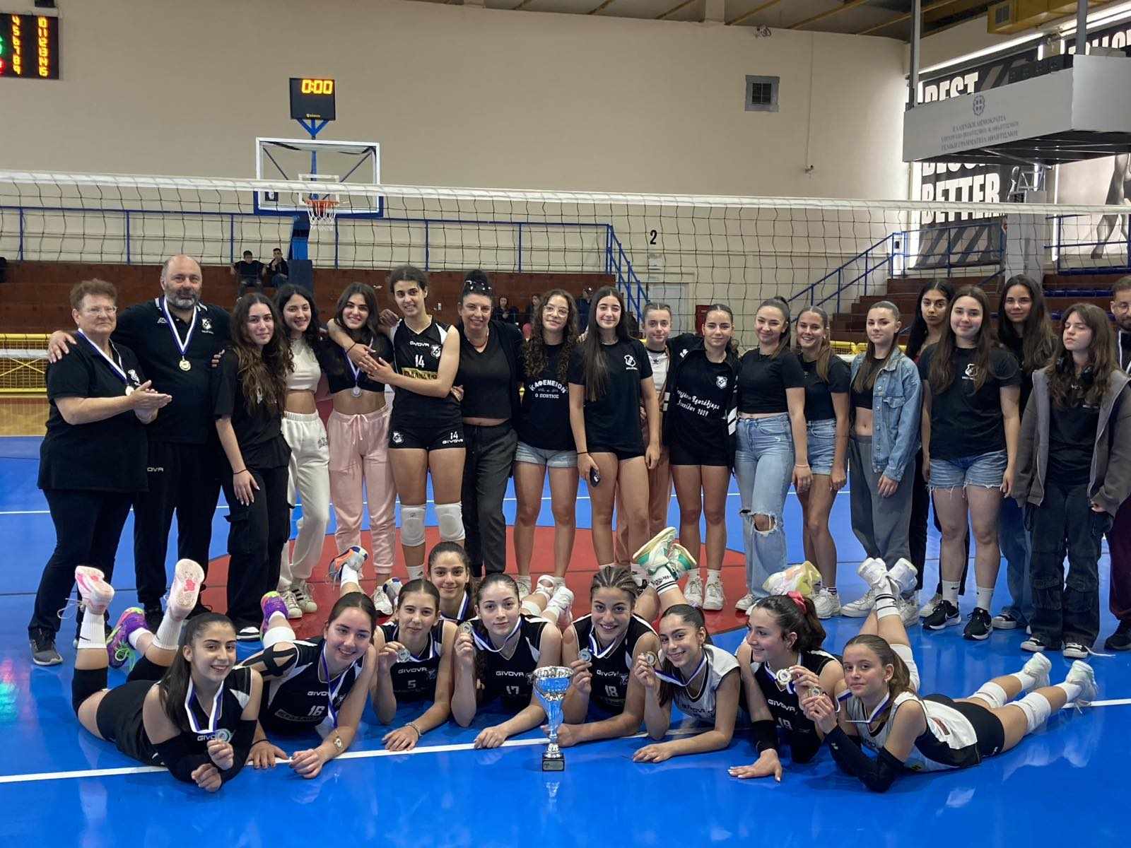 ΒΟΛΕΙ: Aήττητες τον τίτλο οι Κορασίδες του ΟΦΗ | ekriti.gr
