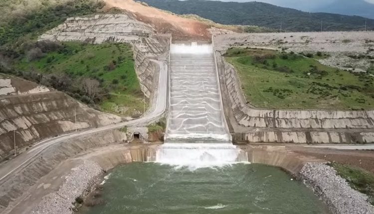 Φράγμα Αποσελέμη: Αγανάκτηση για το νερό που χάνεται στη θάλασσα - Τι ...