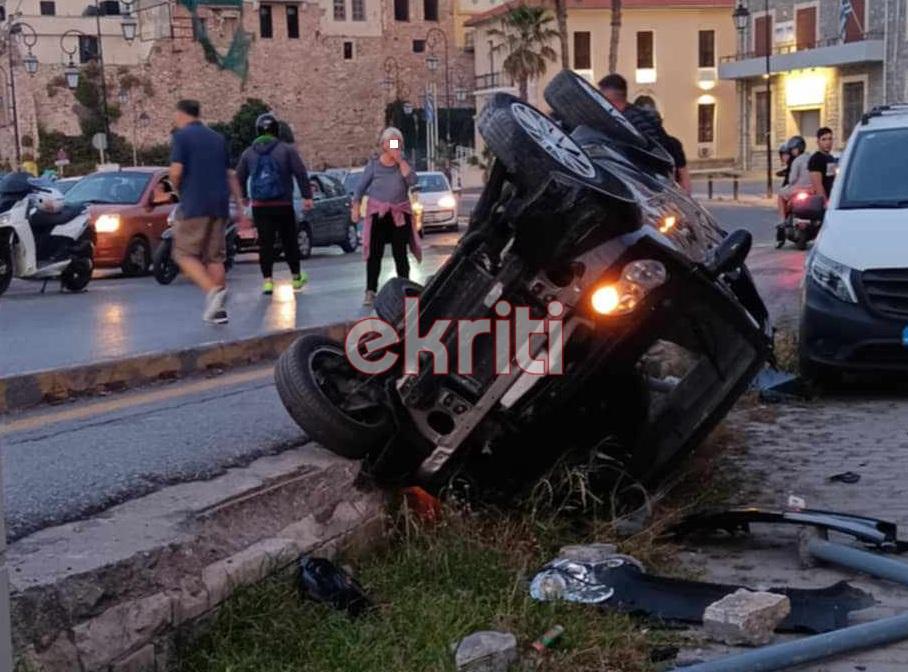 Ηράκλειο: Τροχαίο ατύχημα στην παραλιακή (φωτογραφίες) | ekriti.gr