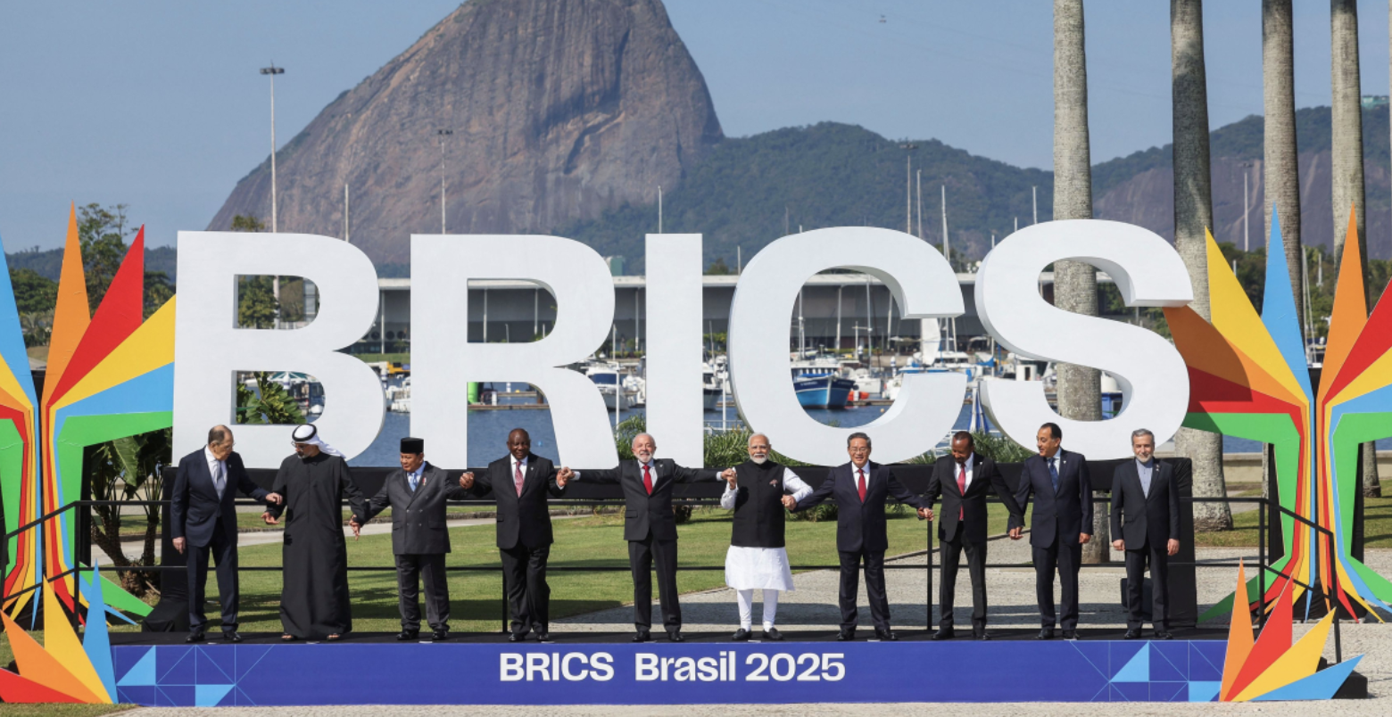 BRICS: Ζητούν μέτρα κατά της μη εξουσιοδοτημένης χρήσης AI στα δεδομένα ...