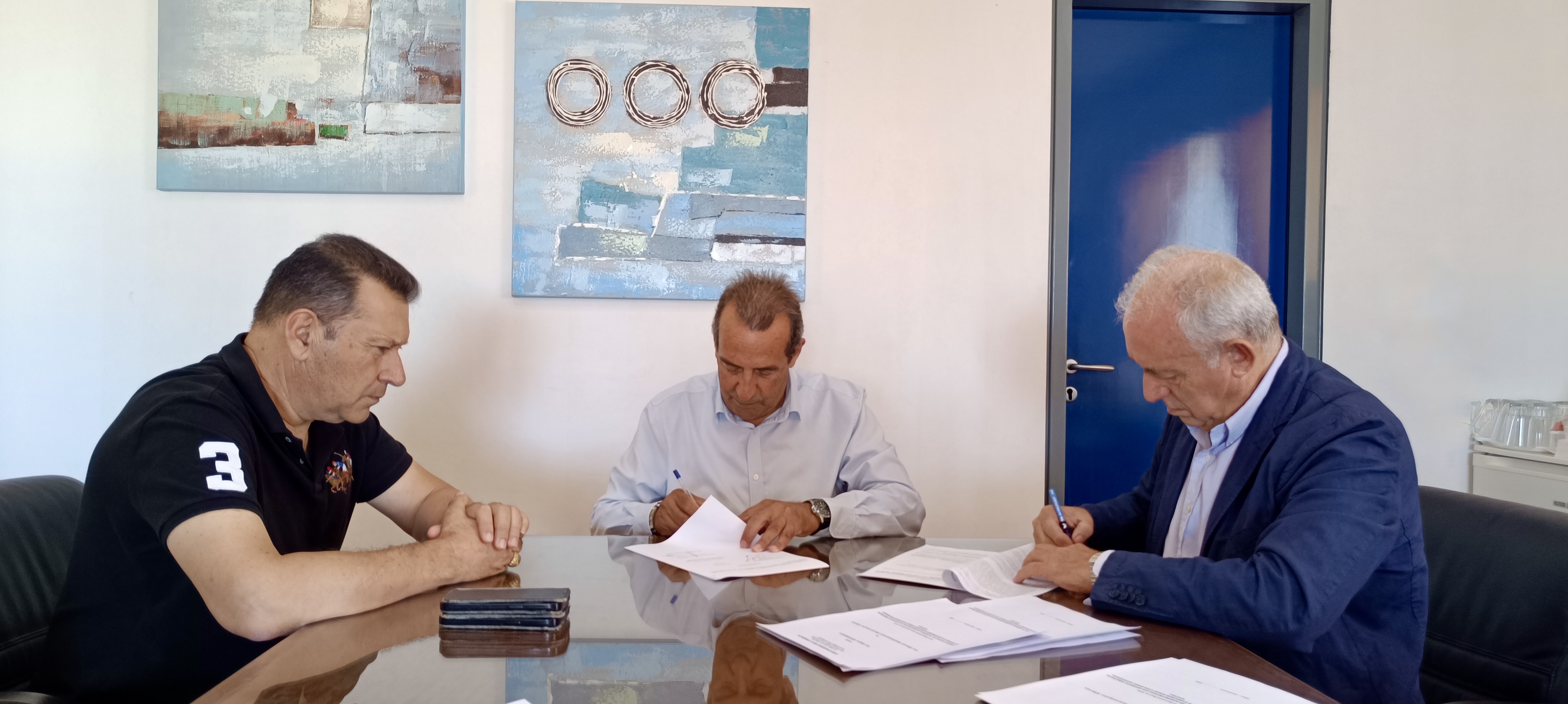 Δήμος Χερσονήσου: Υπέγραψε συμφωνία με το ΕΚΠΑ για την ενίσχυση της ...