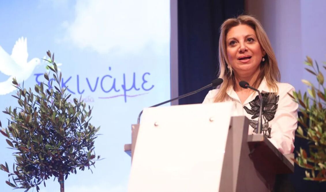 Ελπίδα για τη Δημοκρατία: Ο Μητσοτάκης επιστρατεύει fake news για να ...