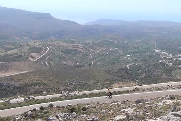 Βόλτα με το ποδήλατο στα πιο ... πράσινα σημεία της Κρήτης (βίντεο ...