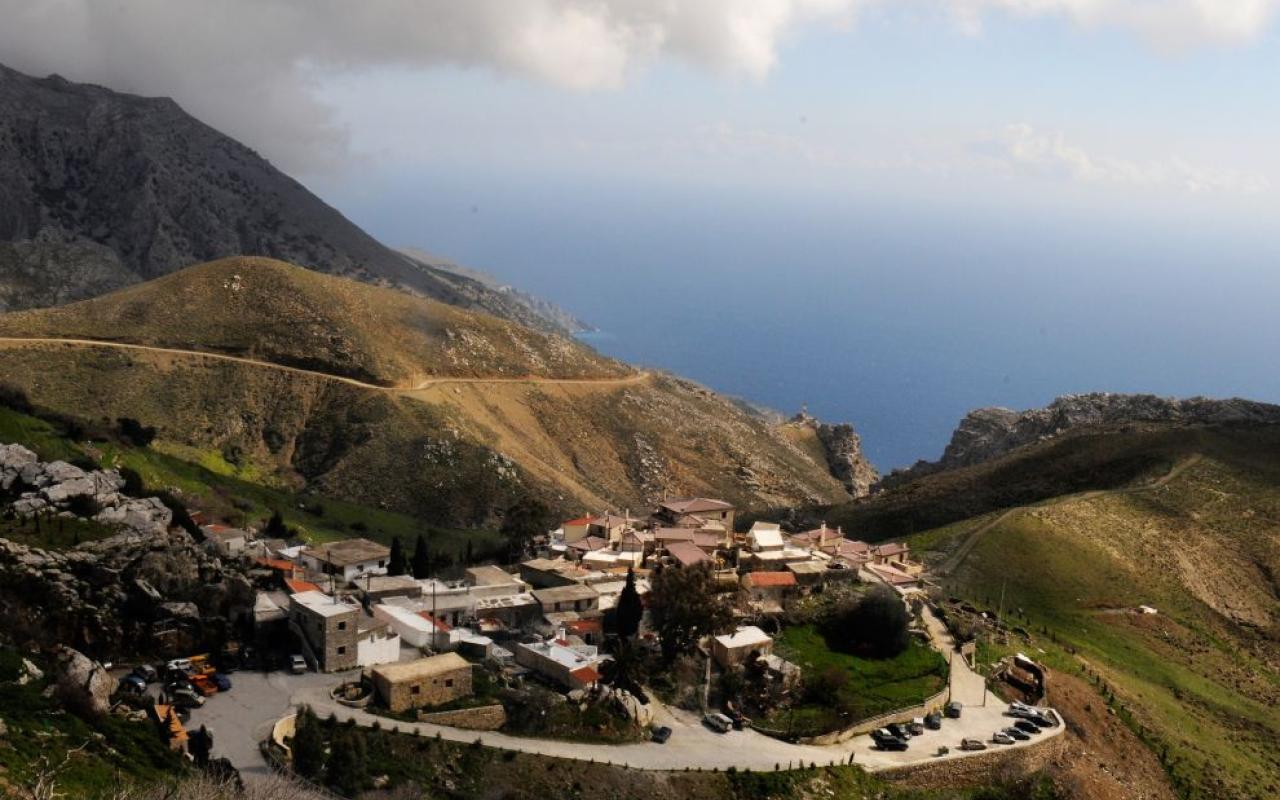 Κρήτη: Το ''Τάγμα των Χιλίων Διαόλων'' ζει σε ένα χωριό στο νότο του ...