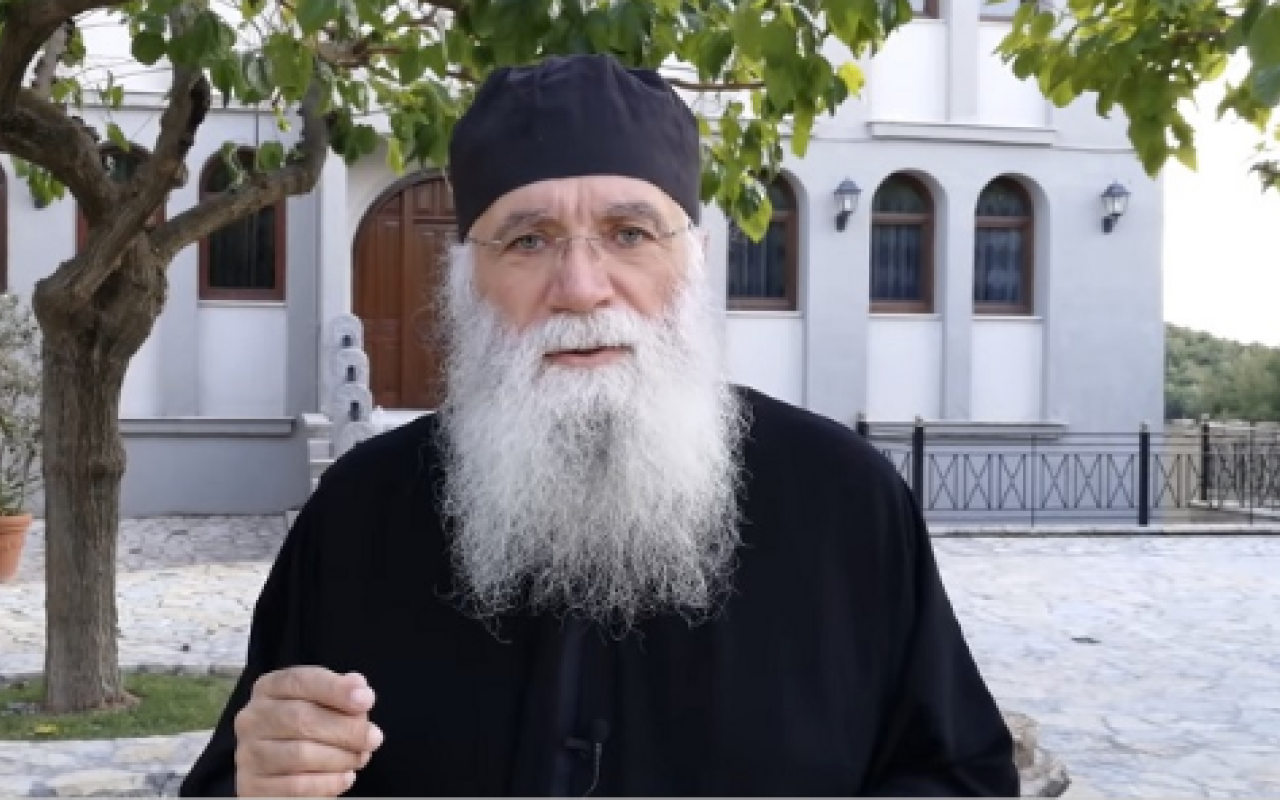 Άγιοι Τόποι: Πατέρας πήγε με τις δυο κόρες του και ζήτησε συγγνώμη. Του ...