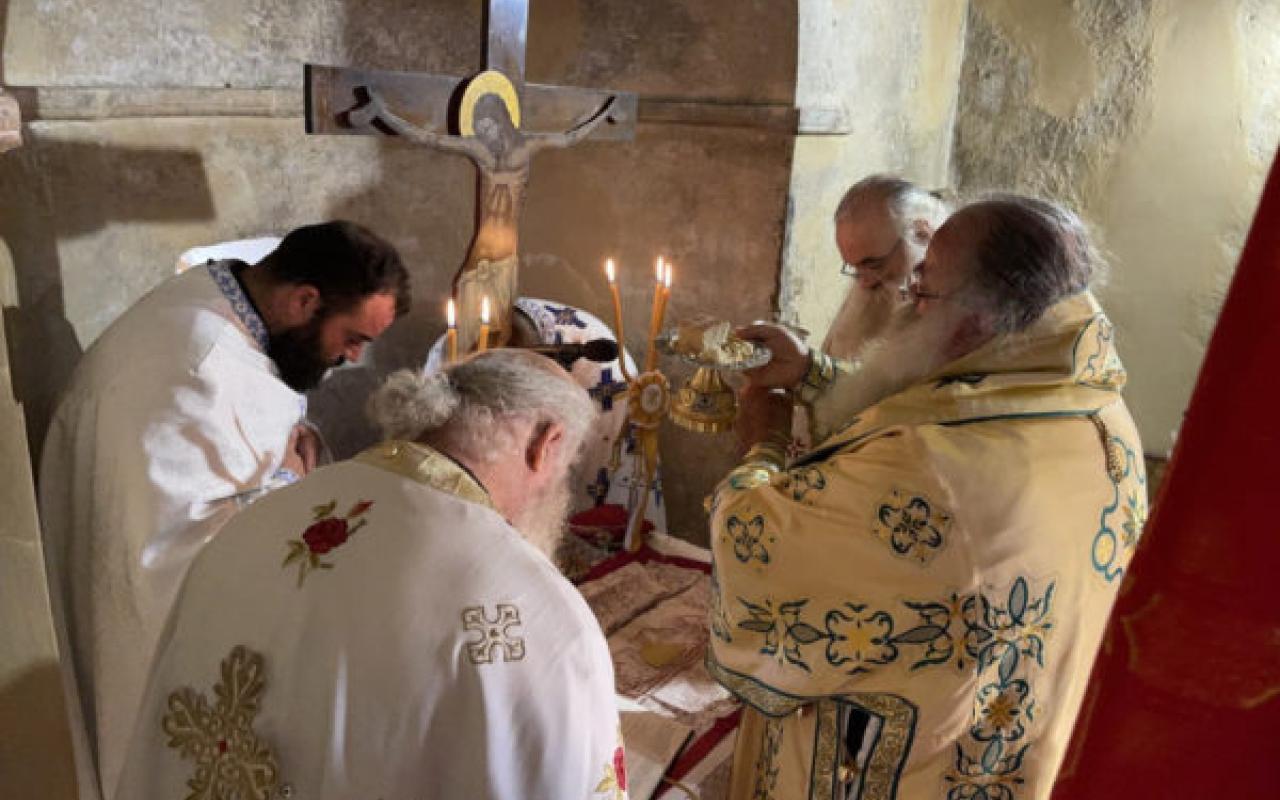 Ιεράπετρα: Εορτή της Μυρτιδιώτισσας στην Ιερά Μονή Παναγίας Καρυδιανής ...