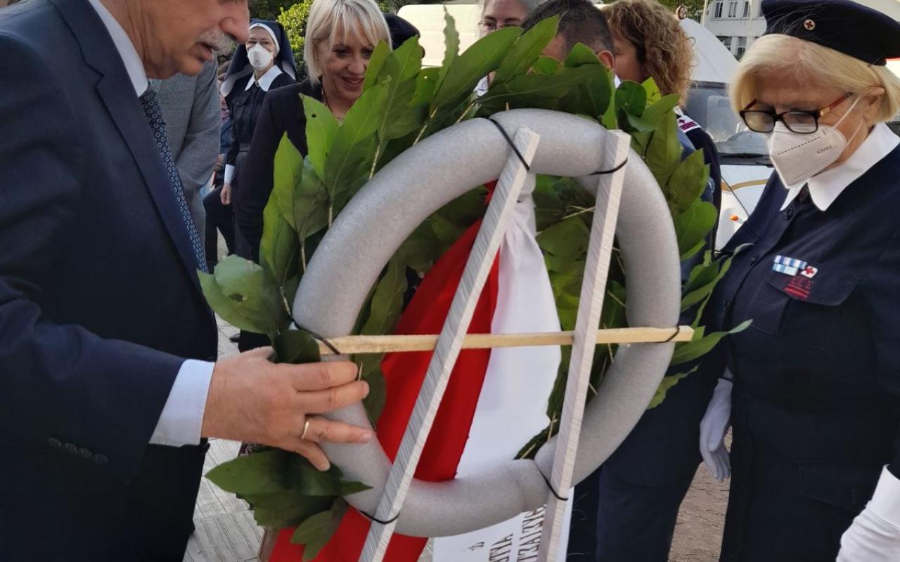 Ερυθρός Σταυρός: Τίμησε τις ηρωίδες αδελφές νοσοκόμες που θυσιάστηκαν ...