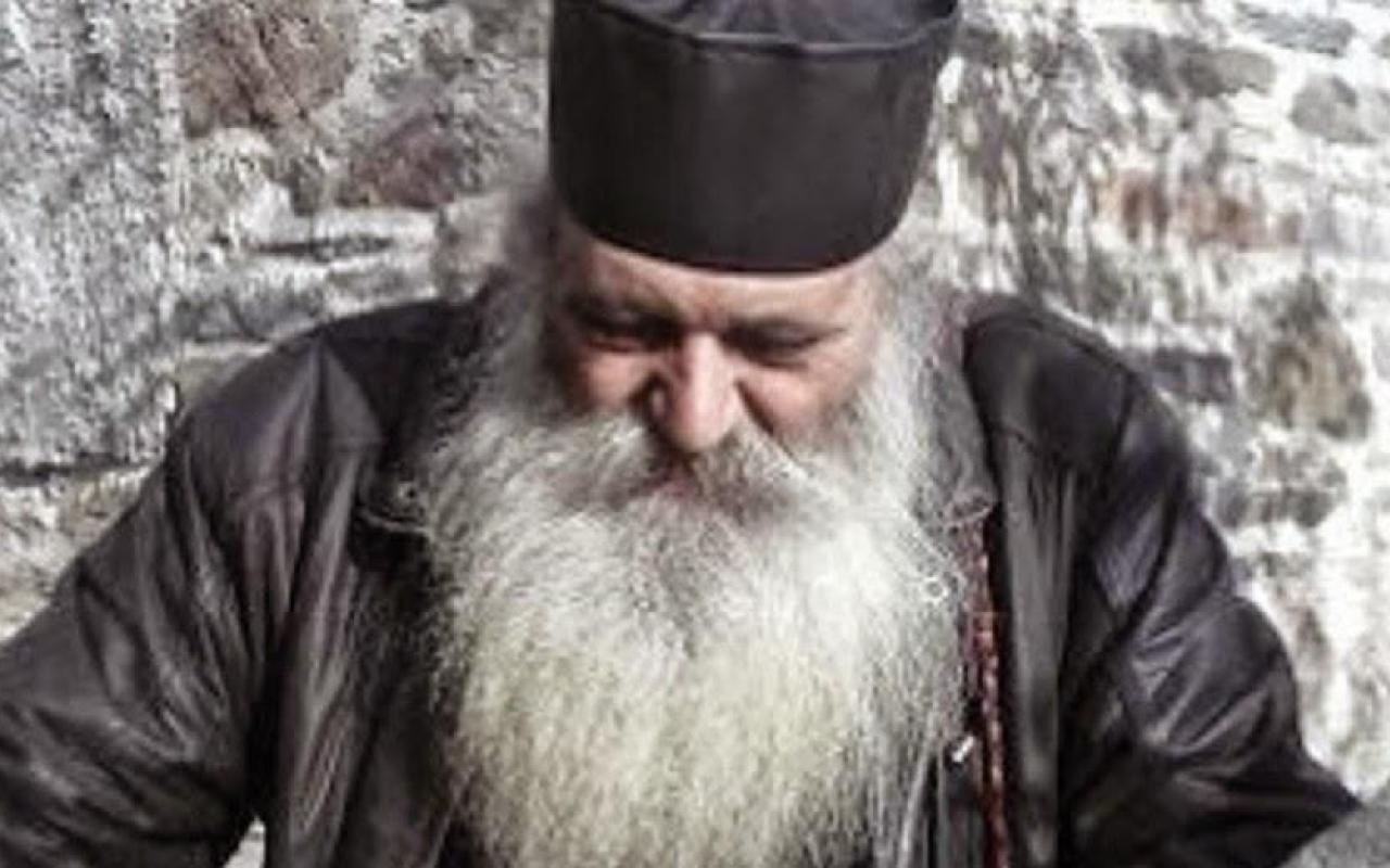 Άγιον Όρος: Εκοιμήθη ο Γέροντας Παΐσιος ο Κρητικός - Τι είχε πει για ...