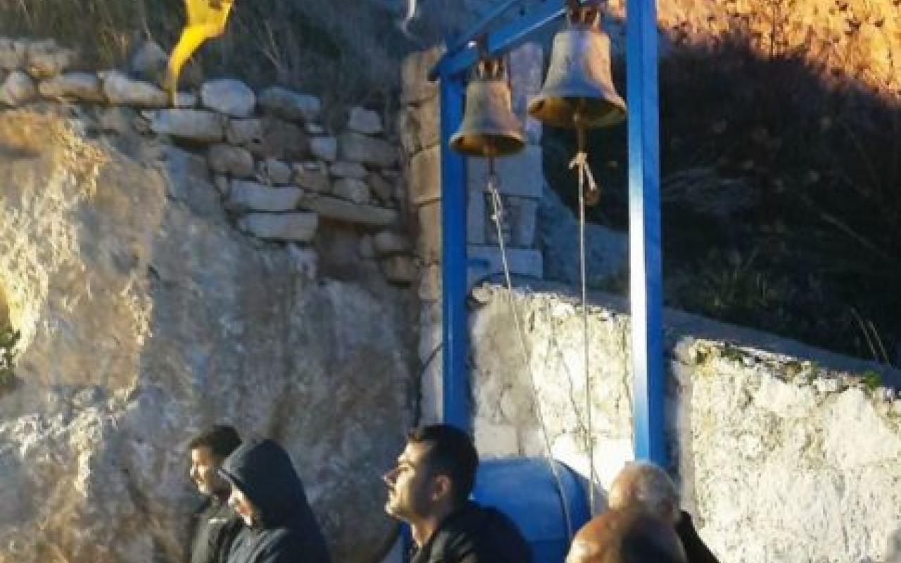 Ρέθυμνο: Ο εορτασμός του Αγίου Σπυρίδωνα στον ομώνυμο σπηλαιώδη ναό στη ...
