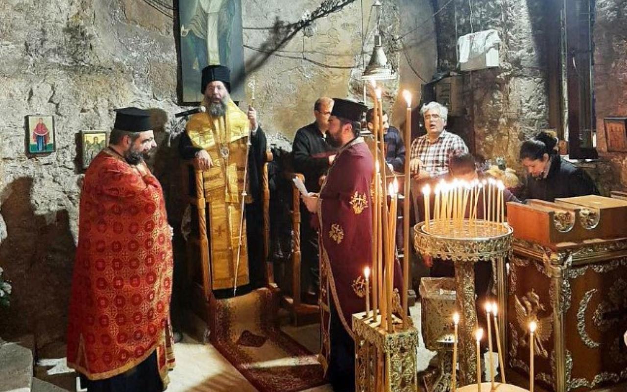 Ρέθυμνο: Ο εορτασμός του Αγίου Σπυρίδωνα στον ομώνυμο σπηλαιώδη ναό στη ...