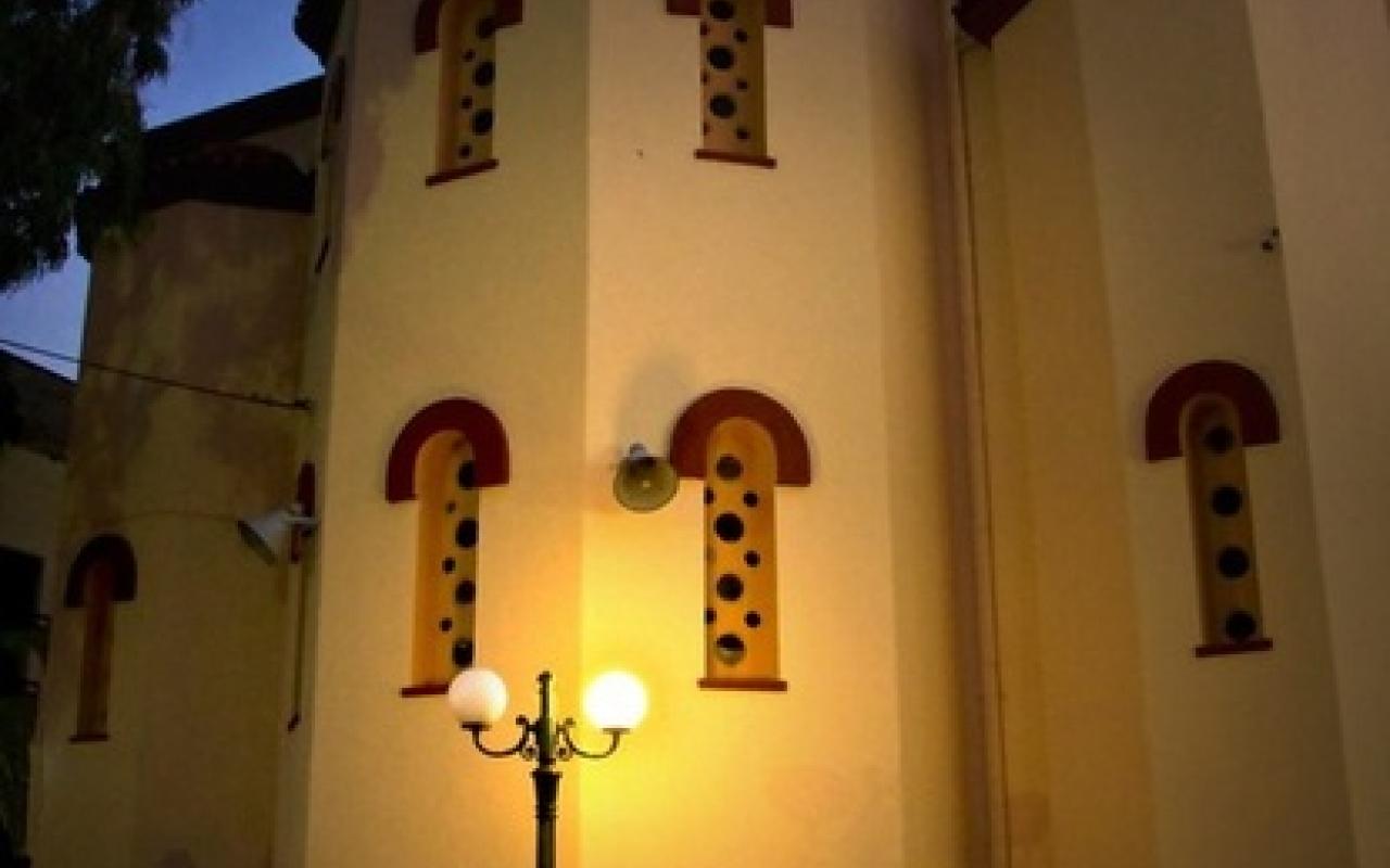 Ζωοδόχος Πηγή Γουβών: Η ιστορία ενός μεγαλοπρεπούς τρίκλιτου βυζαντινού ...
