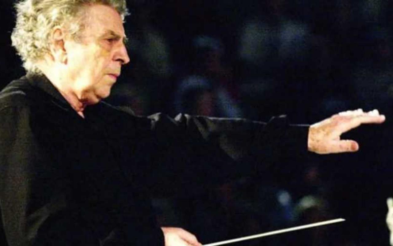 Αρκαλοχώρι: Αφιέρωμα στον Μίκη Θεοδωράκη με ερμηνευτή τον Βασίλη Λέκκα ...