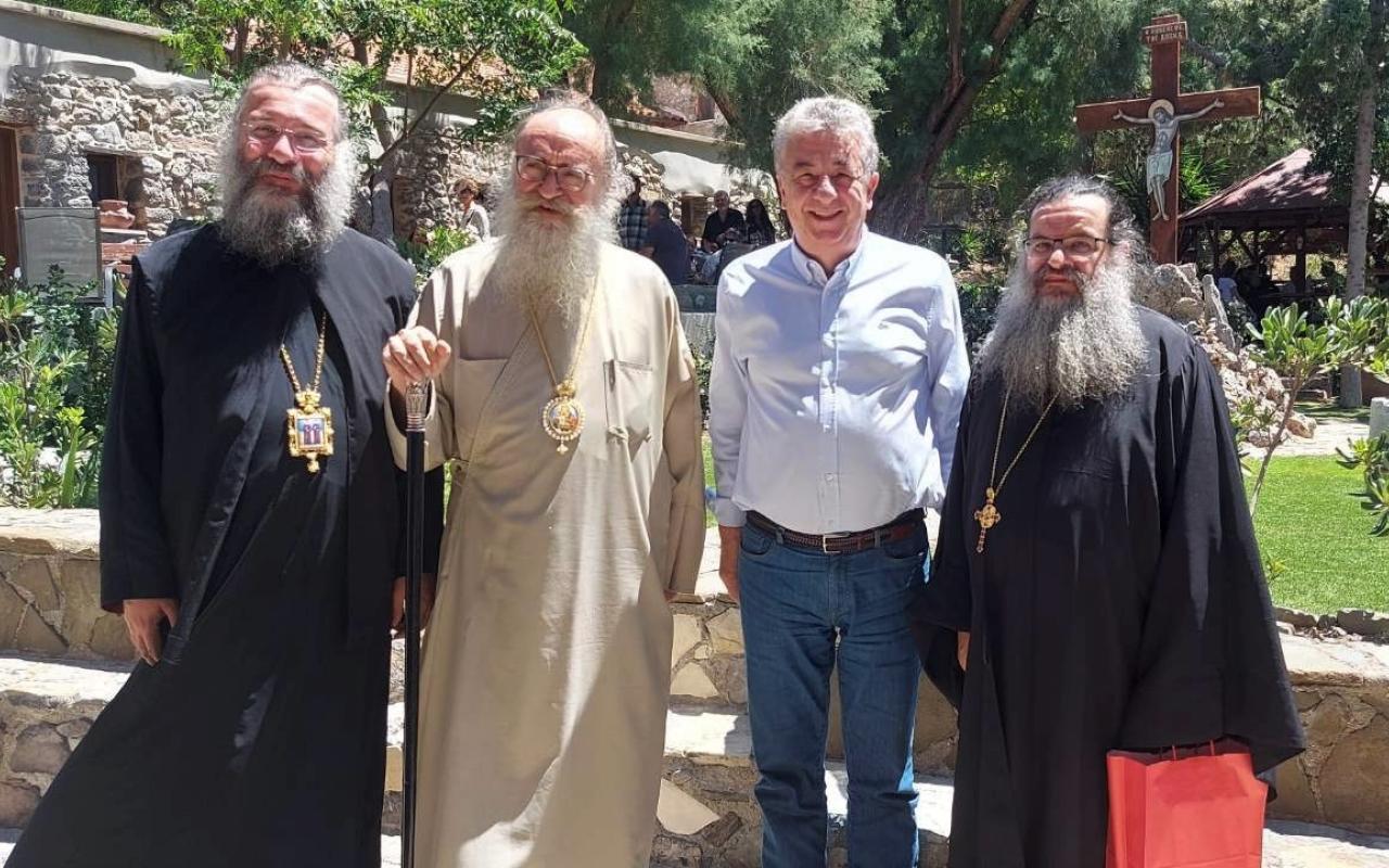 Κρήτη: Στην Ιερά Μονή Κουδουμά ο Περιφερειάρχης Σταύρος Αρναουτάκης ...