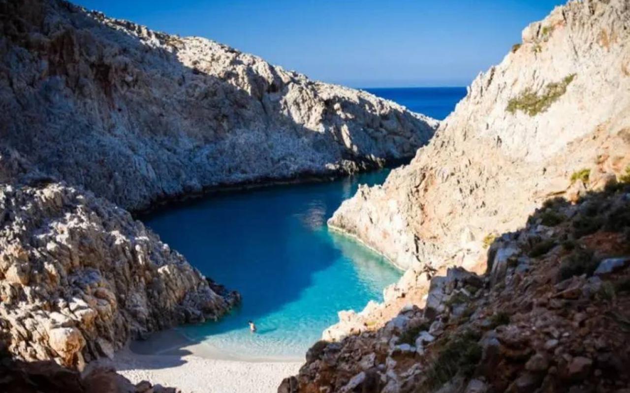 Σεϊτάν Λιμάνια: Η εντυπωσιακή παραλία με το διαβολικό όνομα | ekriti.gr