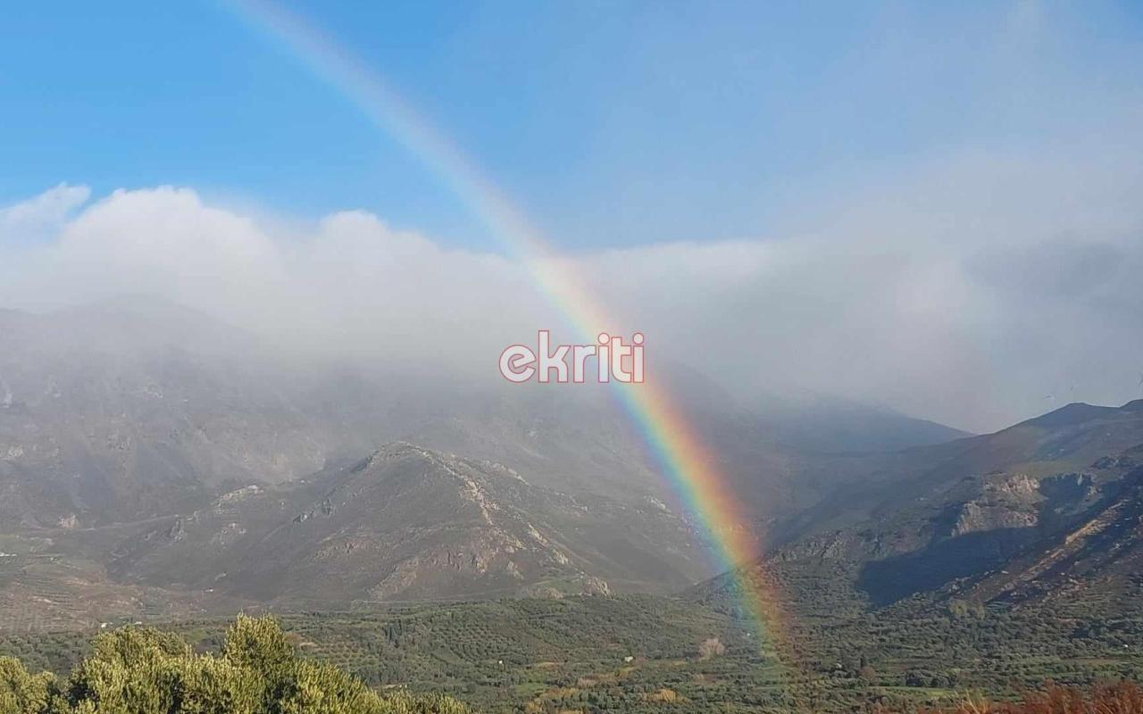 Ηράκλειο: Ένα υπέροχο ουράνιο τόξο στο δρόμο προς Μοίρες (φωτογραφίες ...