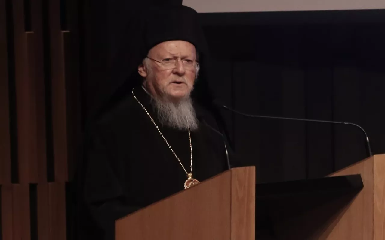 Βαρθολομαίος: Η εισβολή στην Ουκρανία δεν μπορεί να δικαιολογηθεί ή να ...