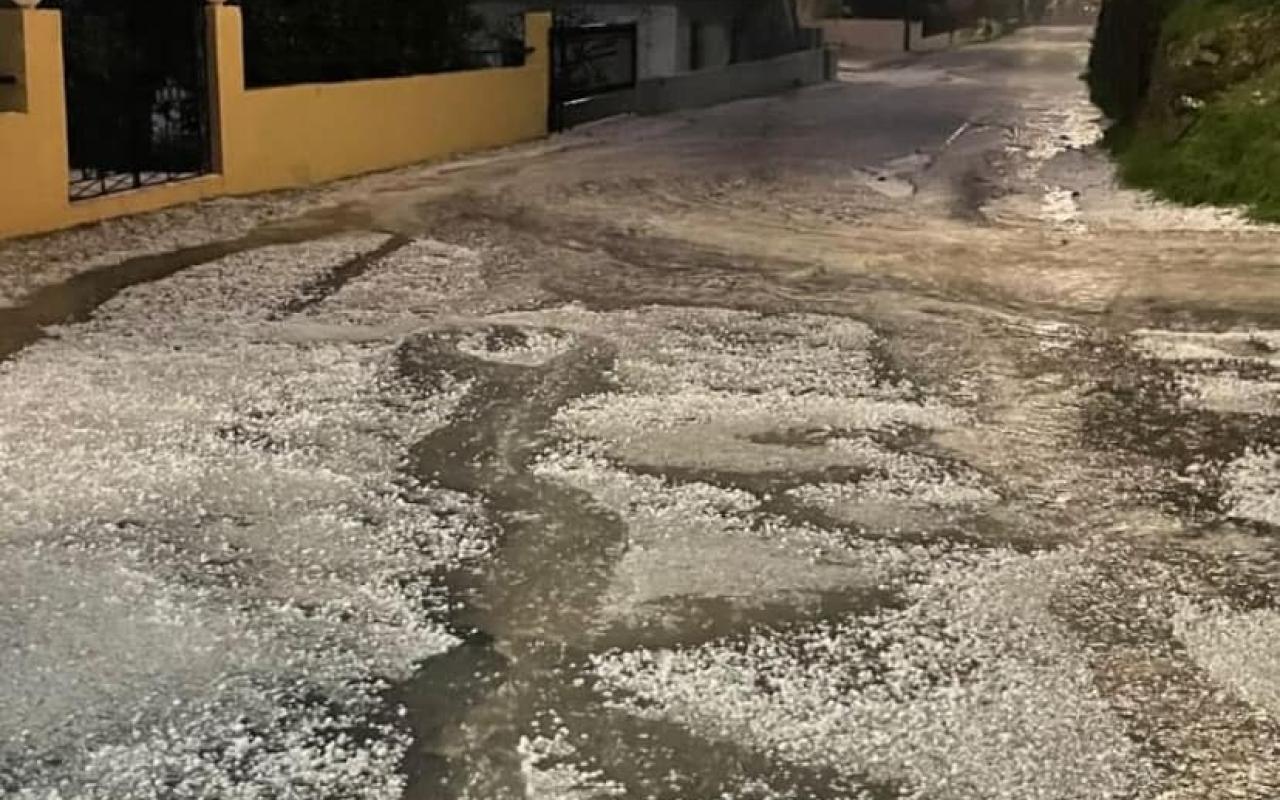 Ηράκλειο: Χαλάζι και καταιγίδες στην ενδοχώρα (εικόνες) | ekriti.gr