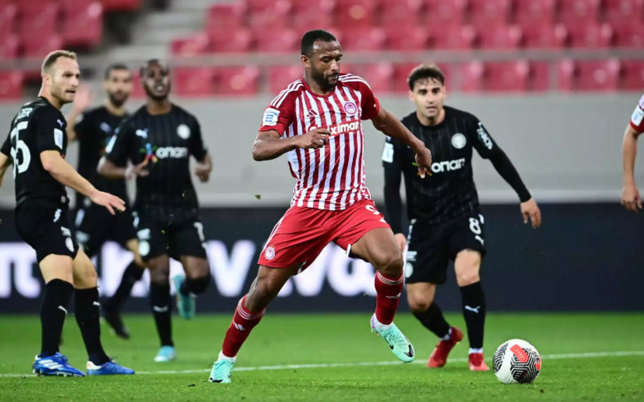 Ολυμπιακός - ΟΦΗ 4-0: Βαριά ήττα στο Καραϊσκάκη - Τραγικά λάθη στην ...