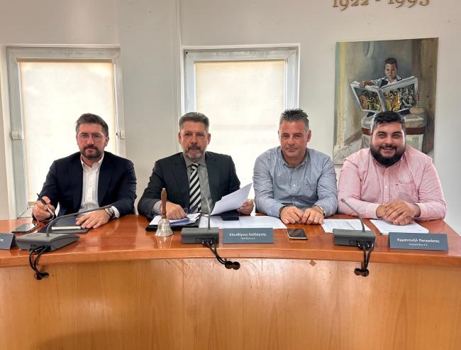 Δήμος Μαλεβιζίου: Ομόφωνα η εκλογή Προεδρείου στο Δημοτικό Συμβούλιο ...
