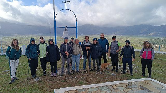 Ορειβατικός Σύλλογός Αγίου Νικολάου: Περπάτησαν στη μνήμη των δύο μελών ...